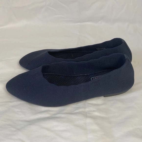 Skechers | Shoes | 11 Skechers Shoes Air Cooled Memory Foam Flats 55 ...
